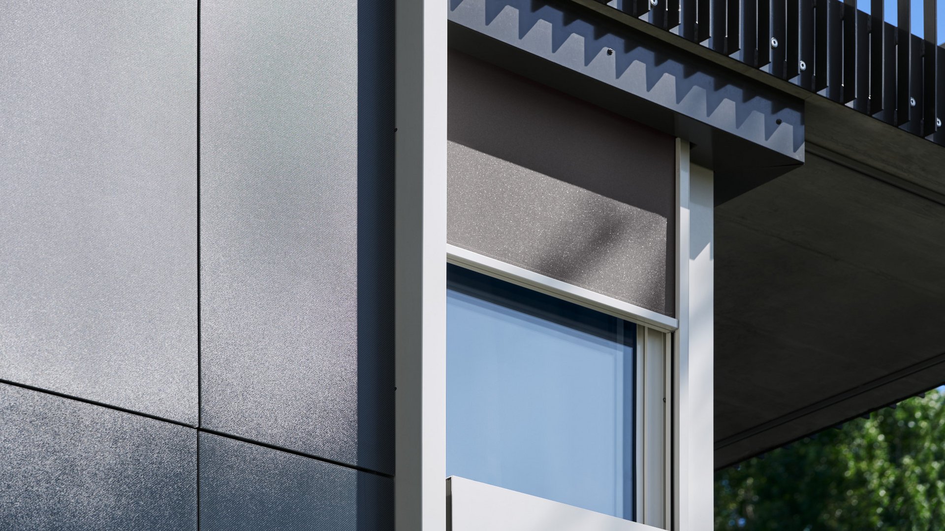 Stoffstore | windstabile Vertikalstoffstore | Schenker Storen