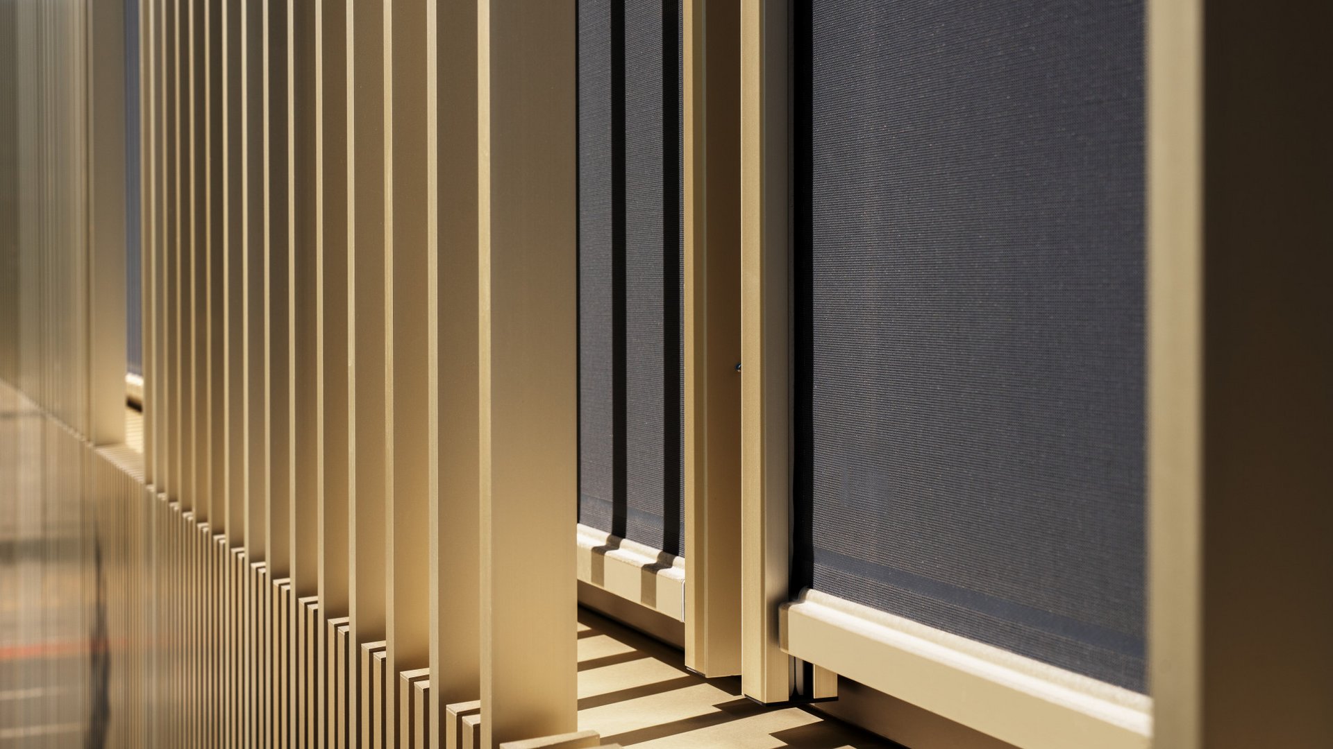 Stoffstore | windstabile Vertikalstoffstore | Schenker Storen